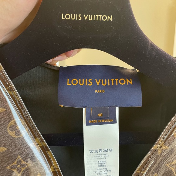 Louis Vuitton | Jackets & Coats | Louis Vuitton 2 Ss Inflatable Gilet ...